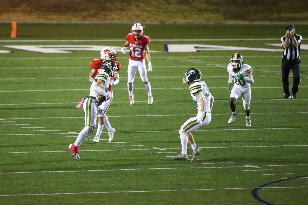 Memorial Mustangs ride defense to win over Stratford Spartans