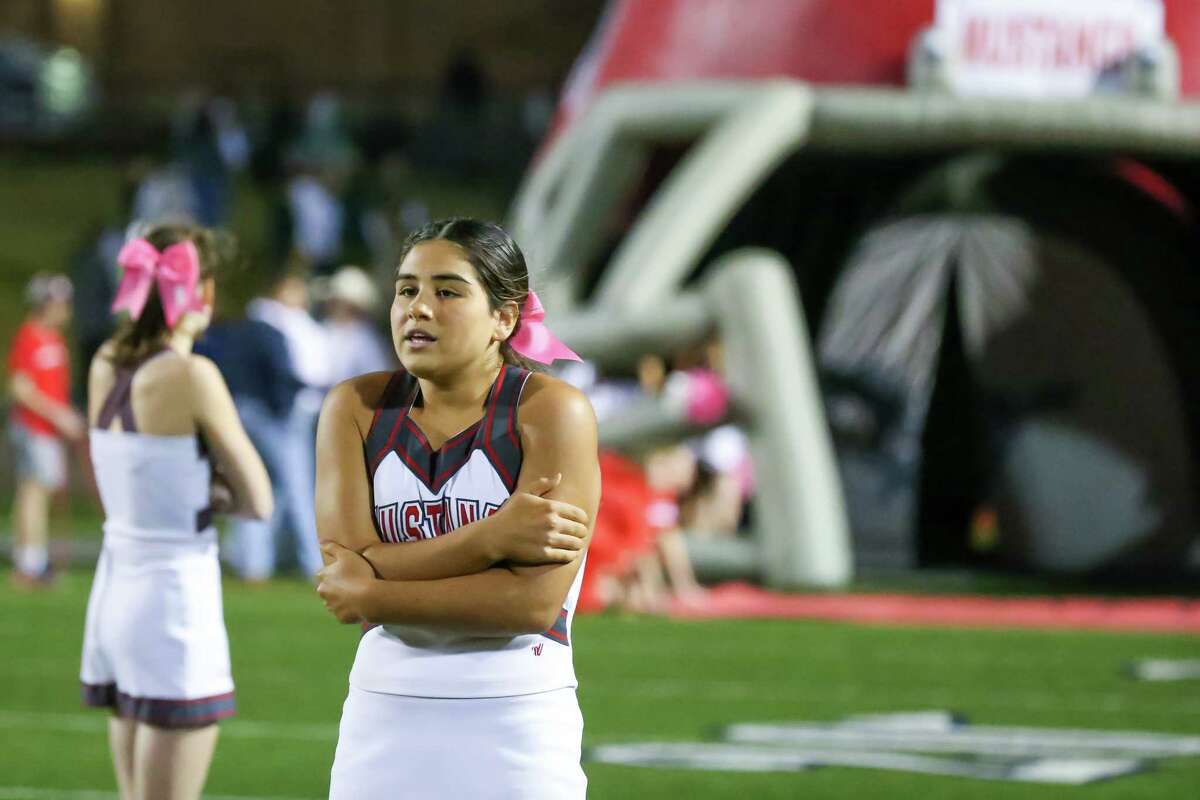 Memorial Mustangs ride defense to win over Stratford Spartans