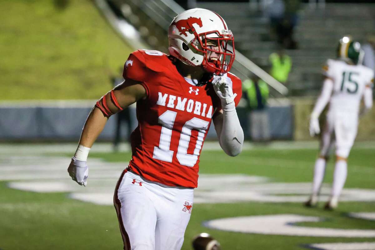 Memorial Mustangs ride defense to win over Stratford Spartans