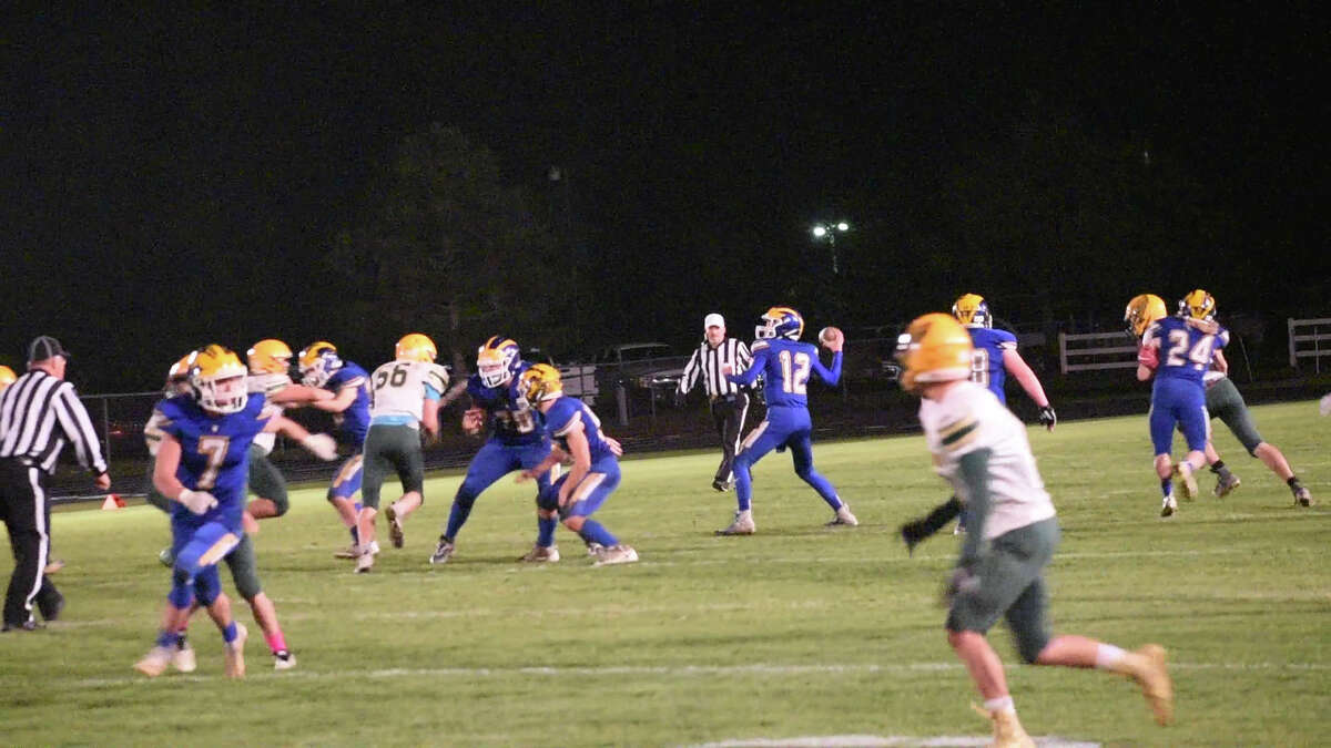 Evart football rallies past McBain in MHSAA Playoffs