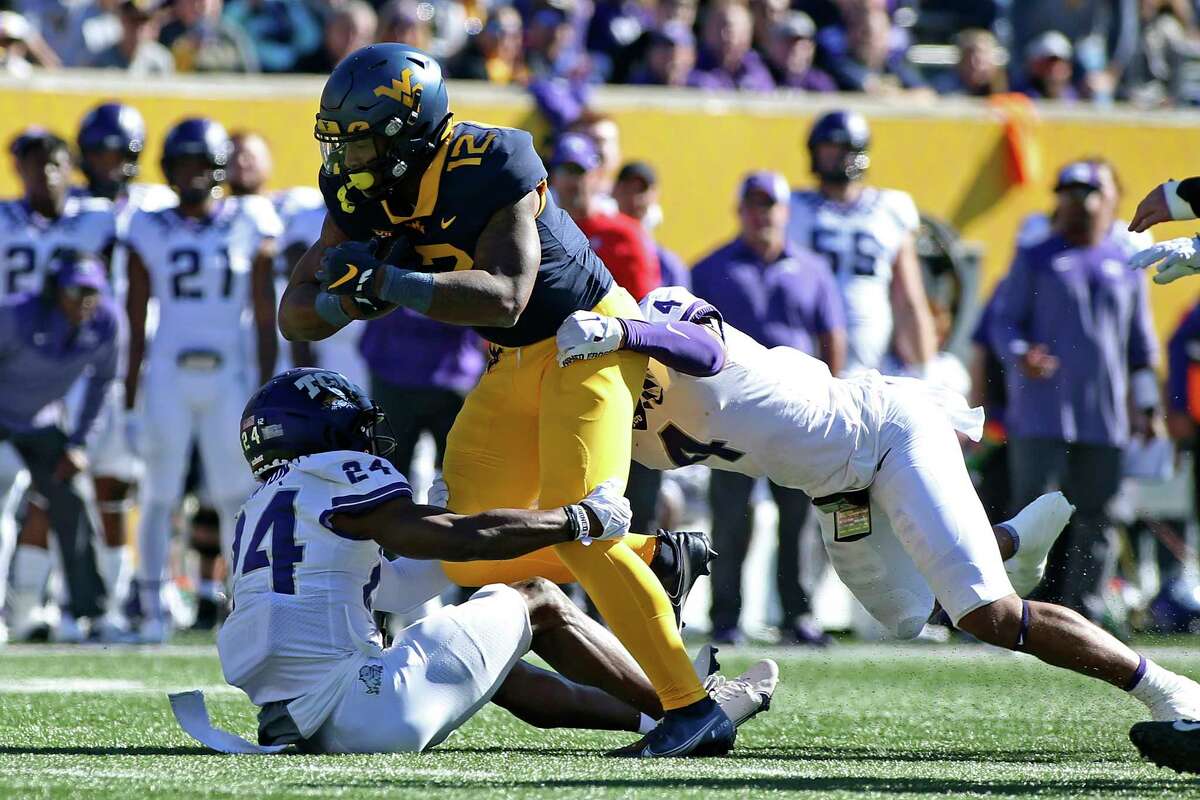 Max Duggan throws for 3 TDs as No. 7 TCU defeats West Virginia