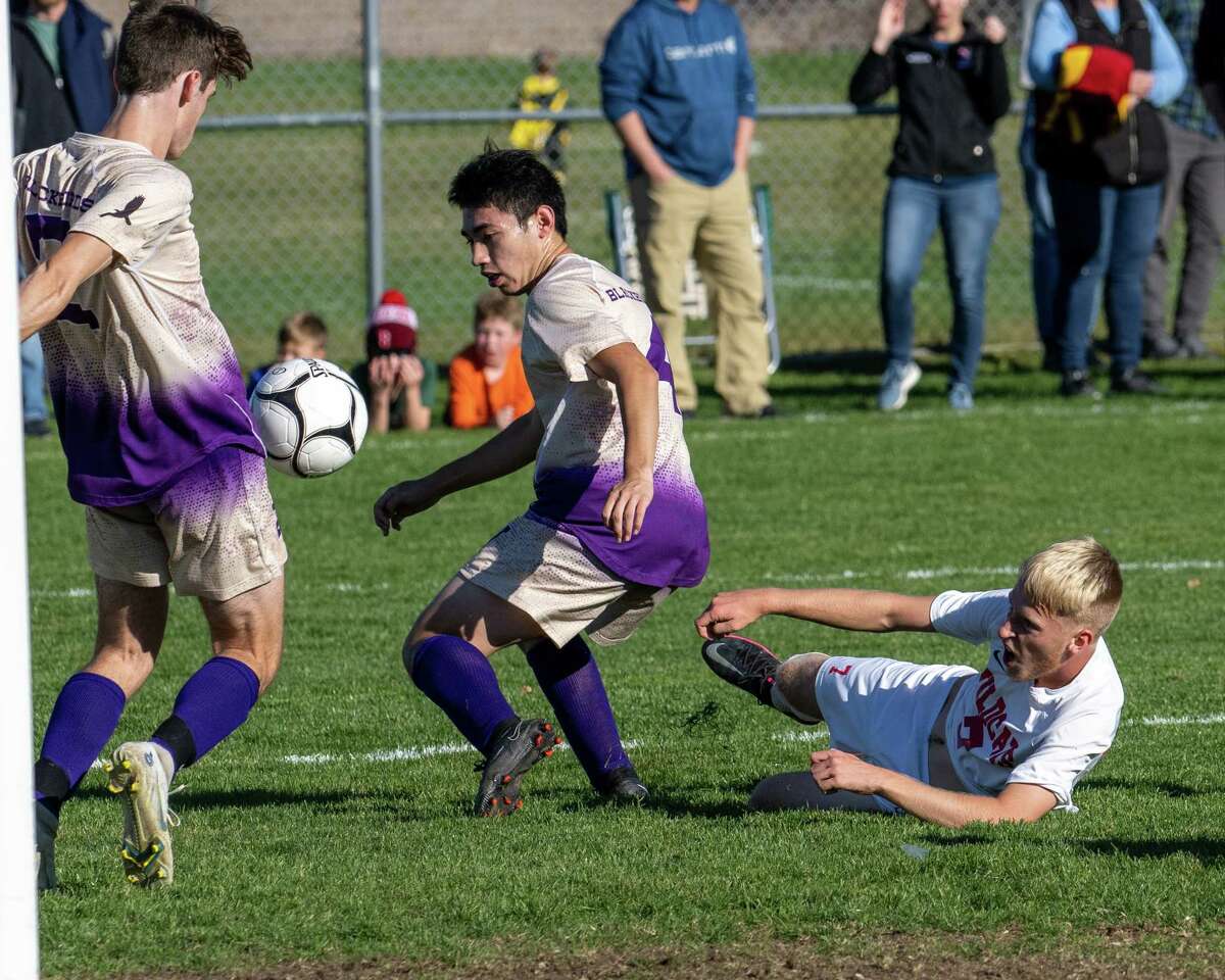Frazier delivers knockout blow as Maple Hill captures Class C boys ...
