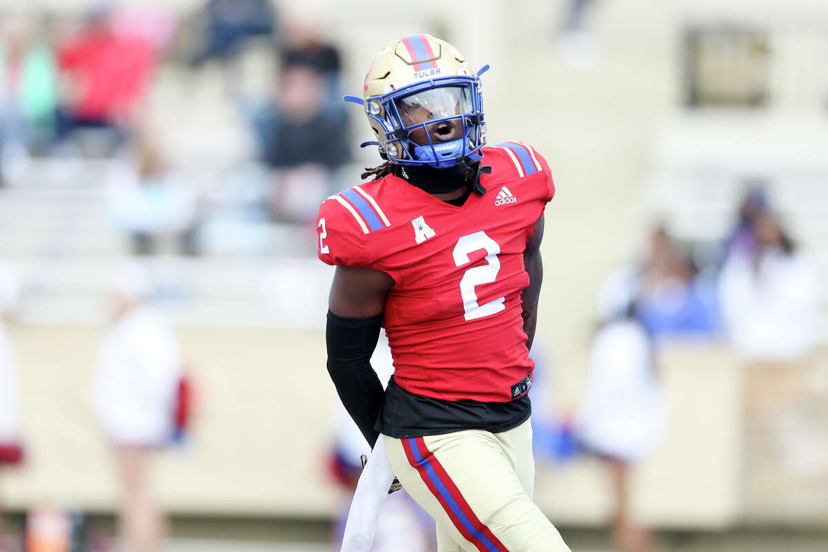 Southern Methodist starts fast, breezes past Tulsa