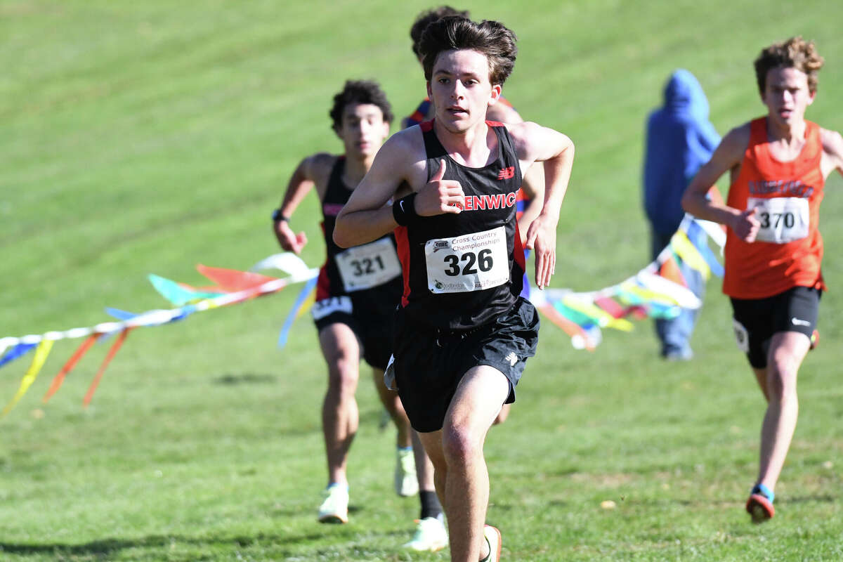 2022 CIAC boys cross country state championship roundup at Wickham Park.