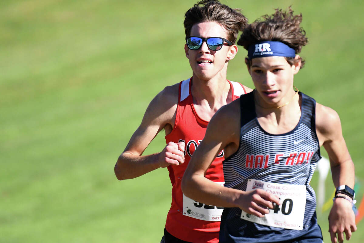 2022 CIAC boys cross country state championship roundup at Wickham Park.