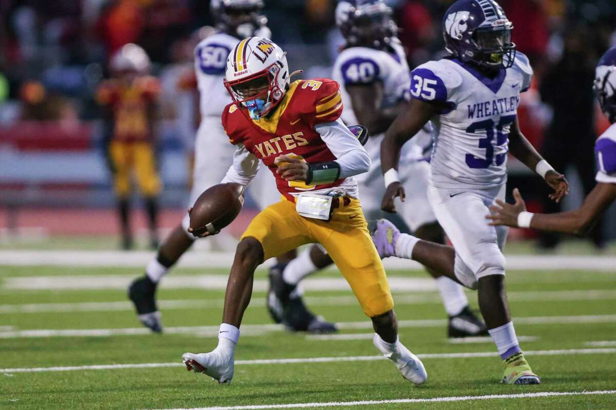 Yates Lions defeat Wheatley Wildcats to clinch playoff berth