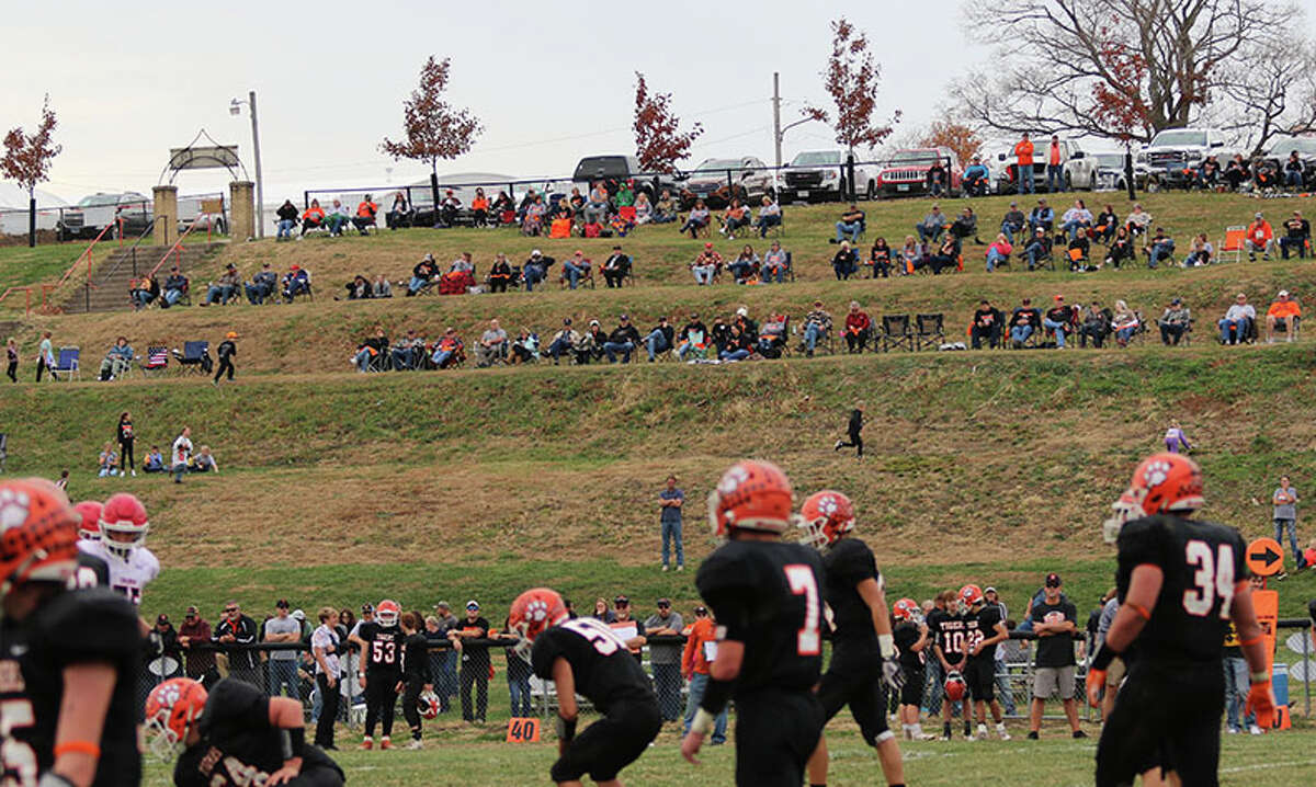 Greenfield gets physical, pounds Calhoun, 38-7