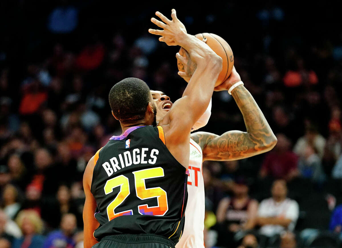 Houston Rockets fall to Phoenix Suns' late run