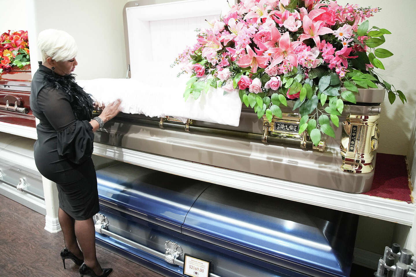 TikTok famous Houston funeral home challenges 'gloomy' approach