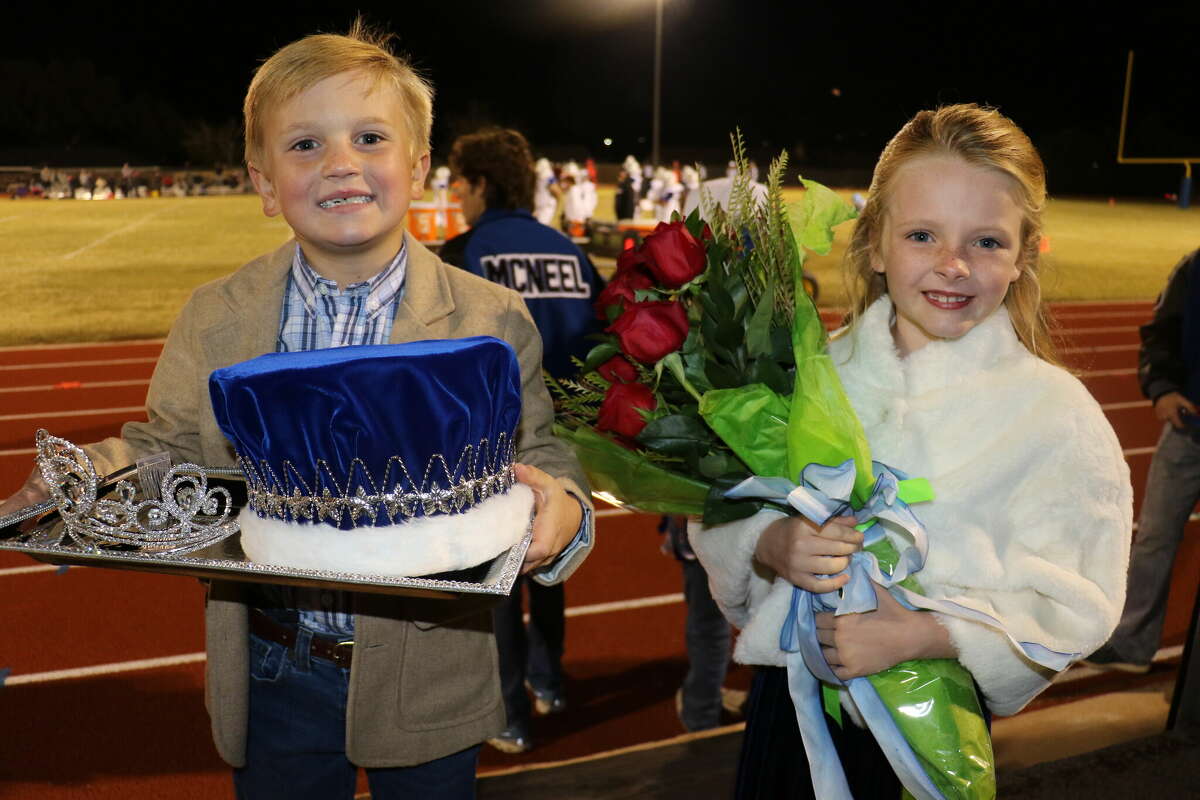Trinity School of Midland picks its homecoming queen, king