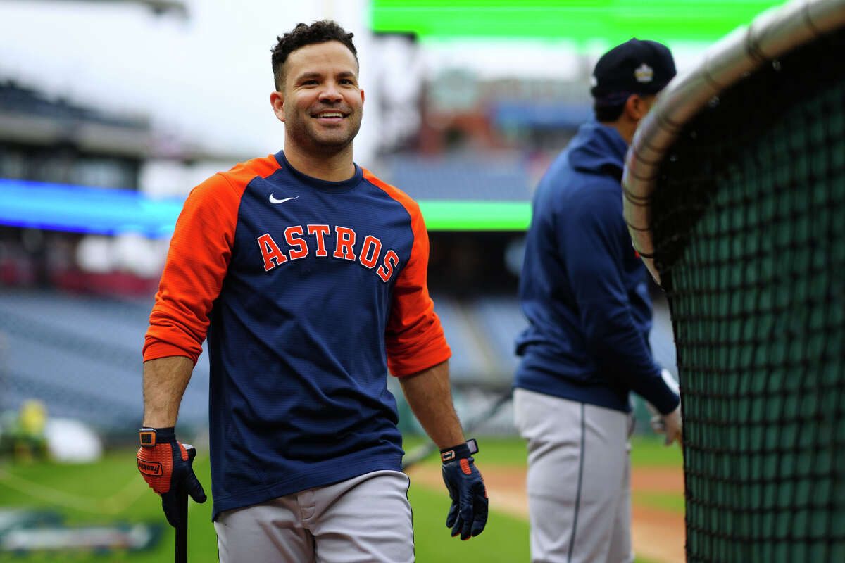 Astros-Phillies live updates: World Series Game 3 rescheduled for Tuesday