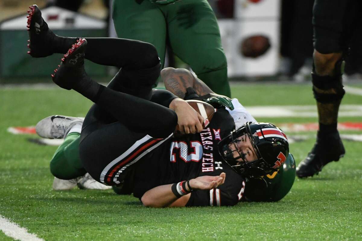 COLLEGE FOOTBALL: Baylor physical from start in win over Texas Tech