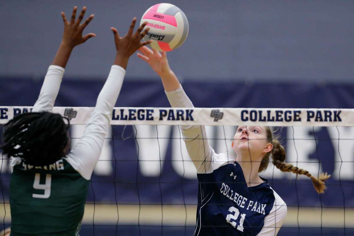 Home Sweep Home: College Park wins bi-district title over Spring