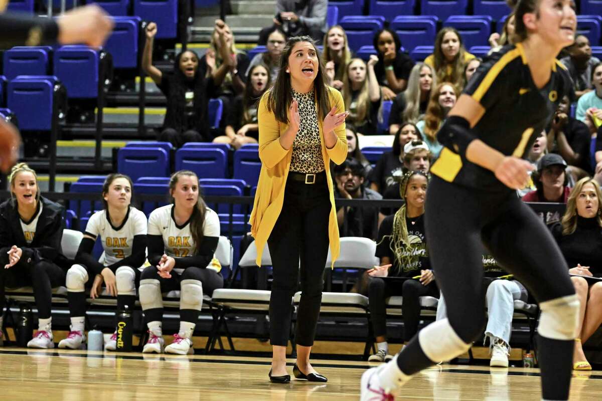 Volleyball: Bridgeland Bears sweep Klein Oak Panthers
