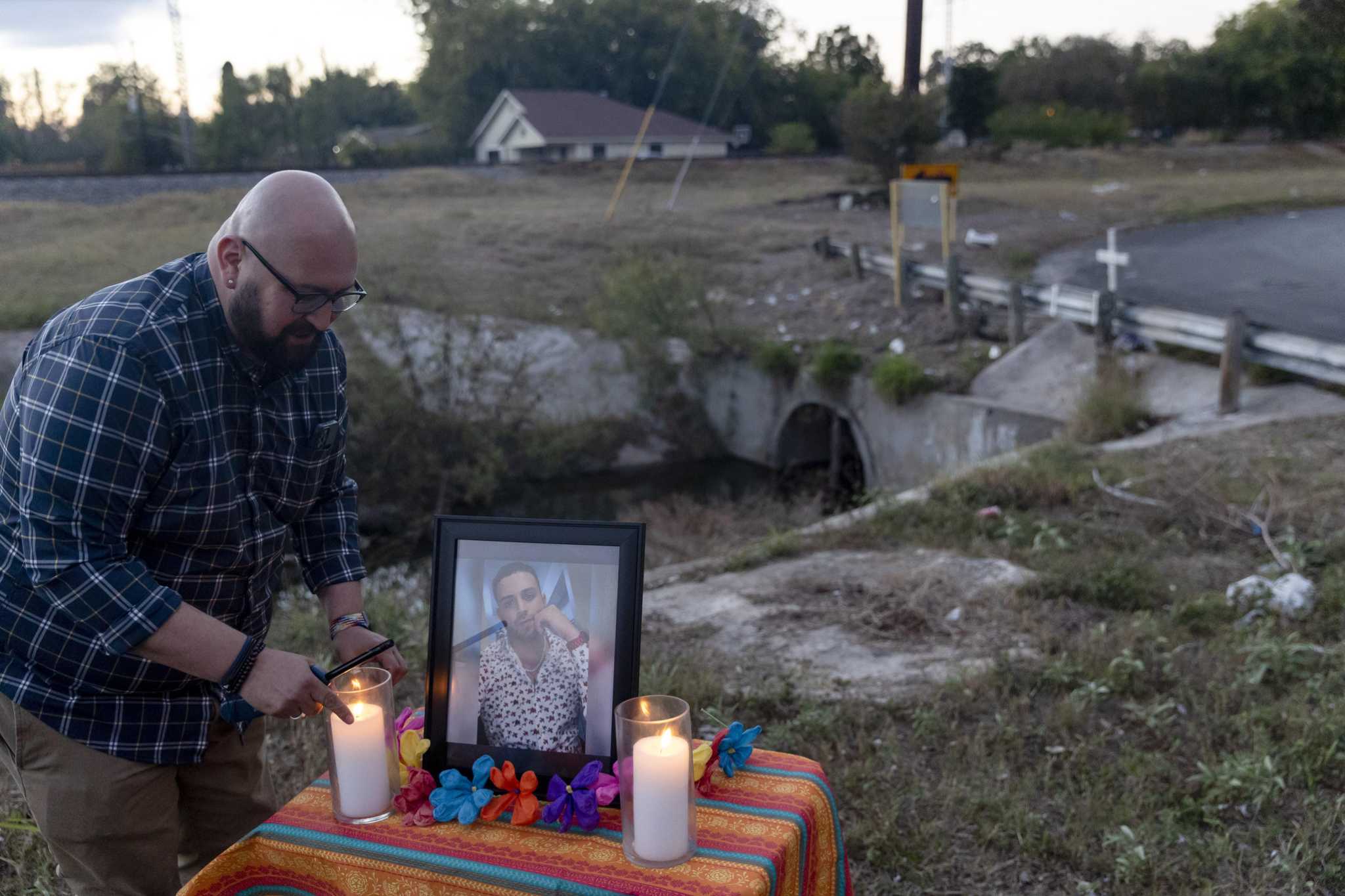 Vigil highlights still unanswered questions about death of 25-year-old ...