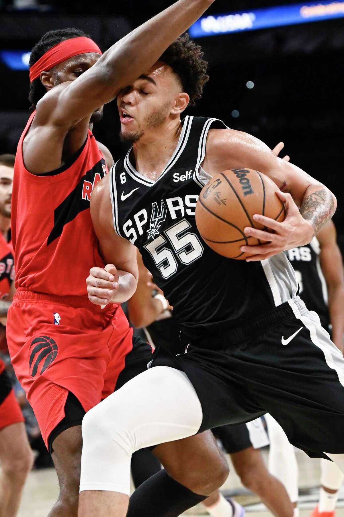 Toronto Raptors defeat San Antonio Spurs by historic amount