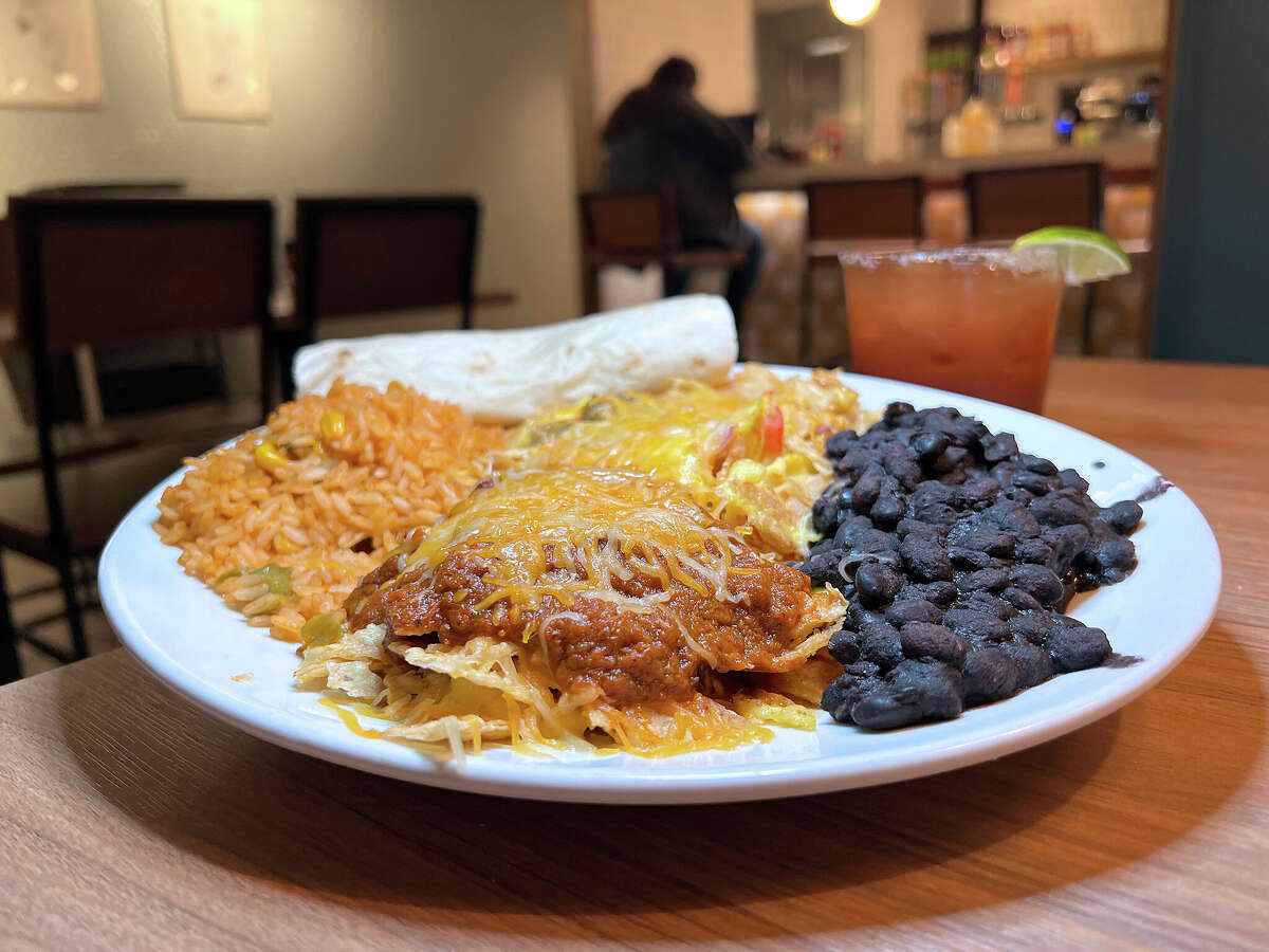 Review: Austin’s Kerbey Lane Cafe stumbles in San Antonio