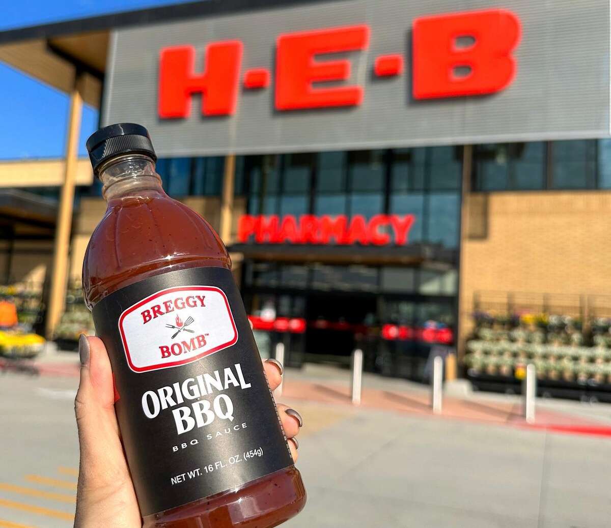 A quick dip into Astros' Alex Bregman’s spicy Breggy Bomb Salsa