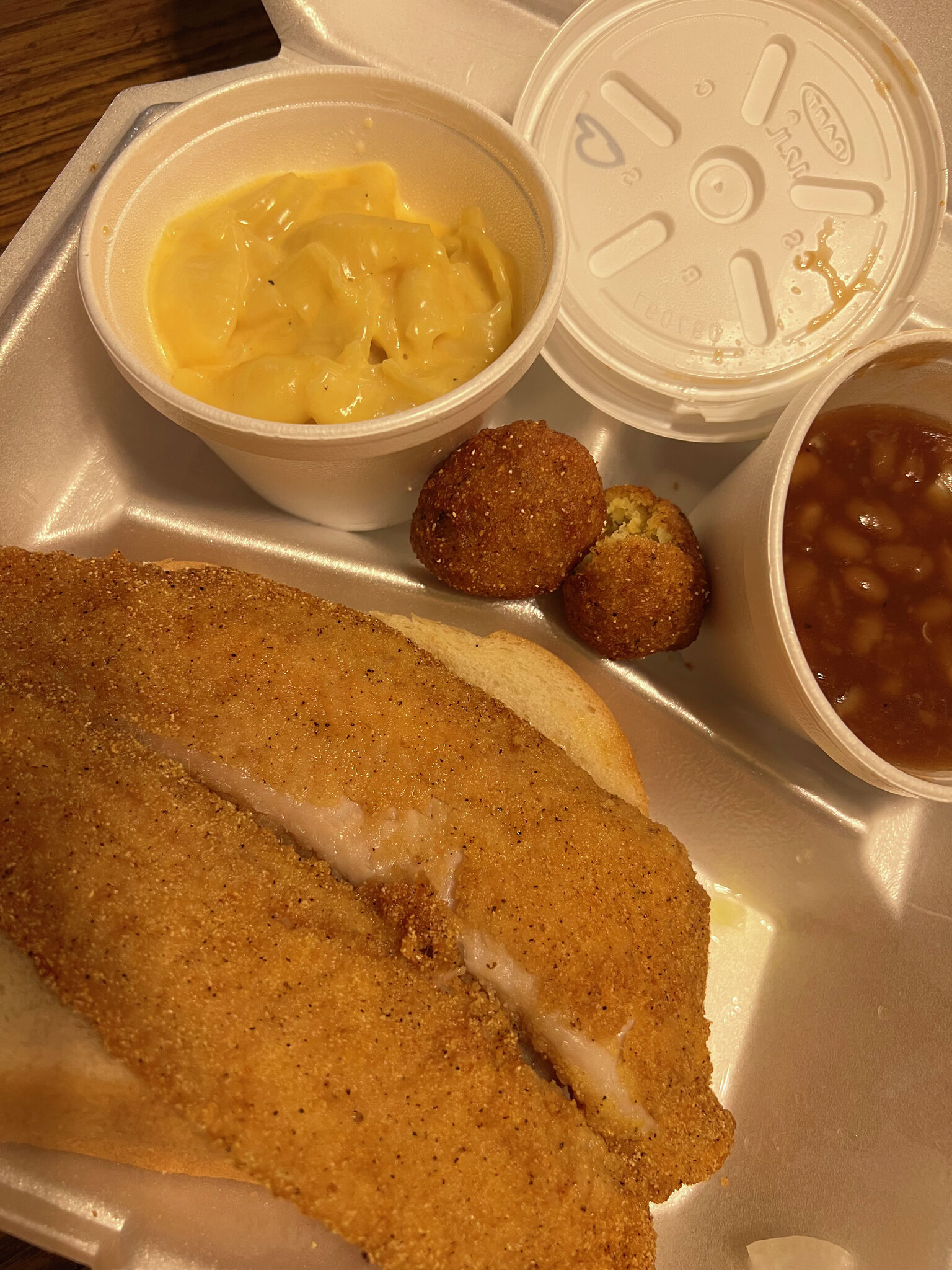 Wilsonville church offers perfect fish fry near Beaver Dam State Park