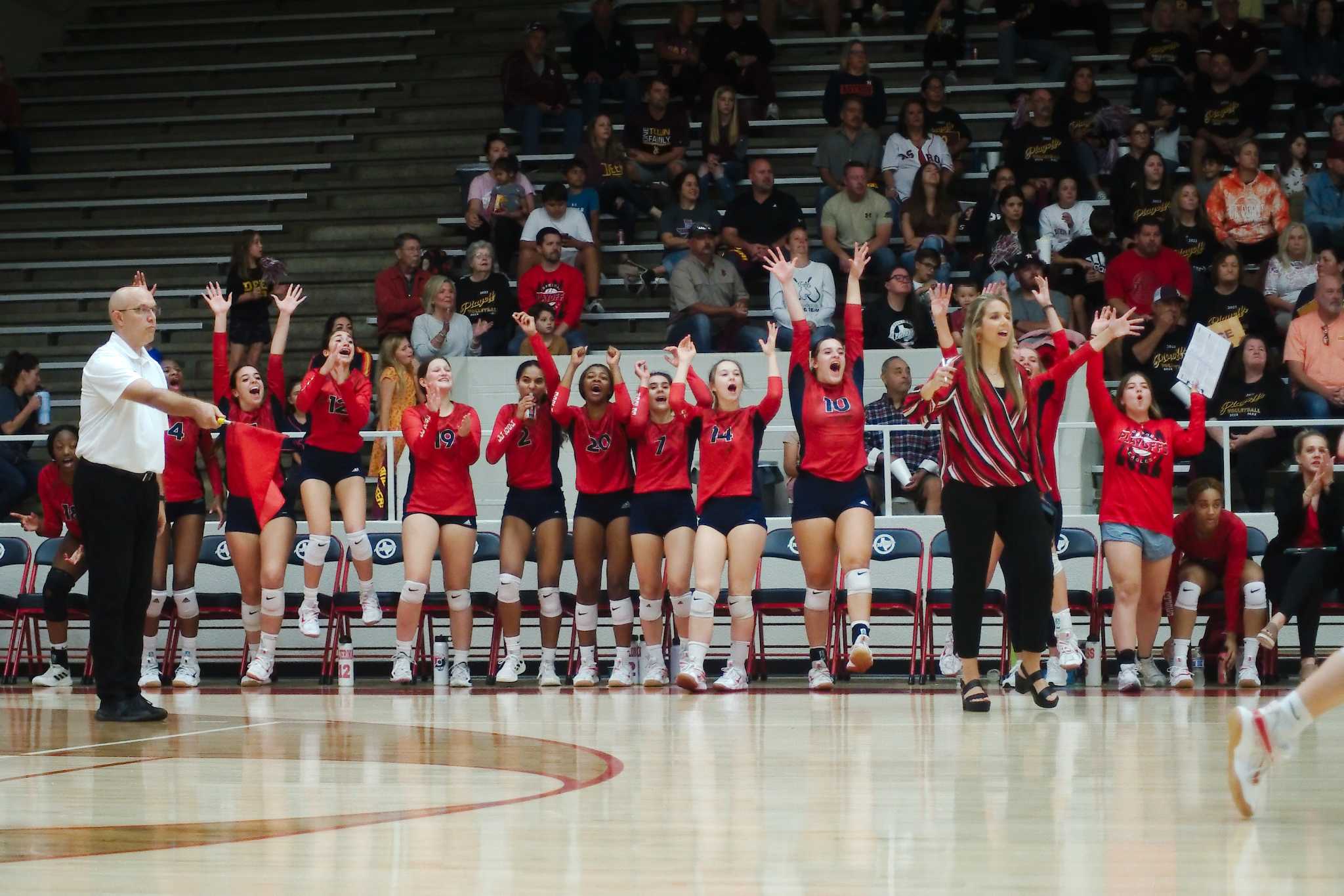Volleyball: Dawson to battle Cinco Ranch in regional tournament