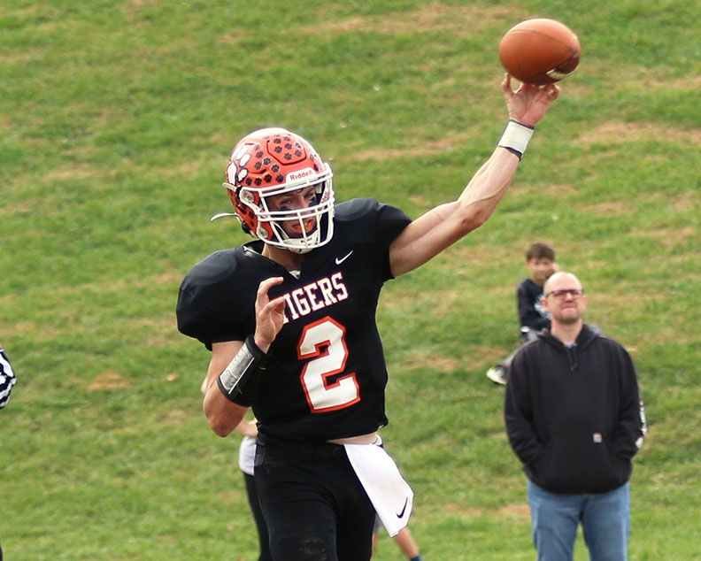 SATURDAY FOOTBALL: Greenfield's Pembrook throws five TD passes