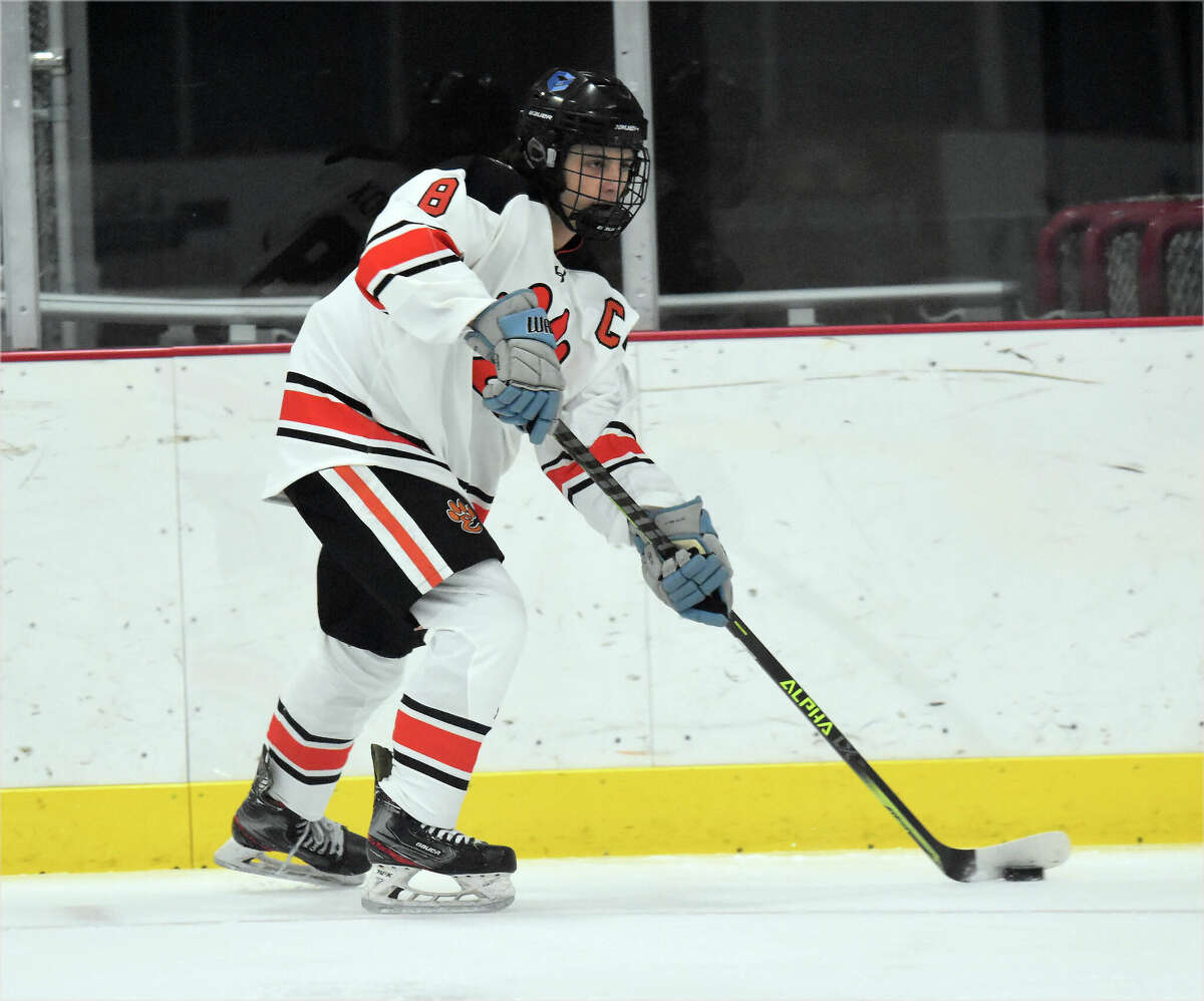 Edwardsville ties powerhouse CBC in opener at R.P. Lumber Center