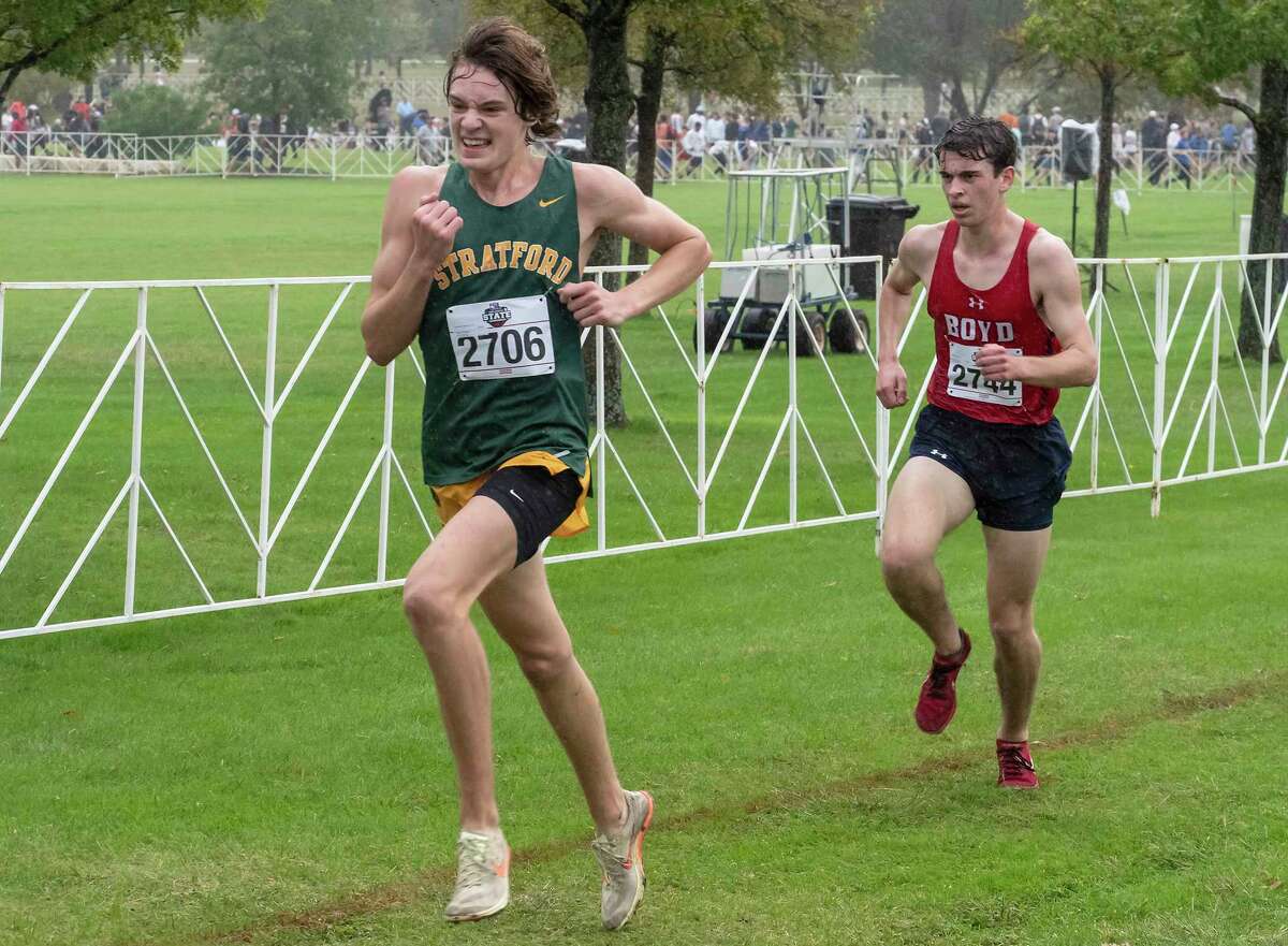 Kingwood Mustangs take 3rd place at state cross country meet