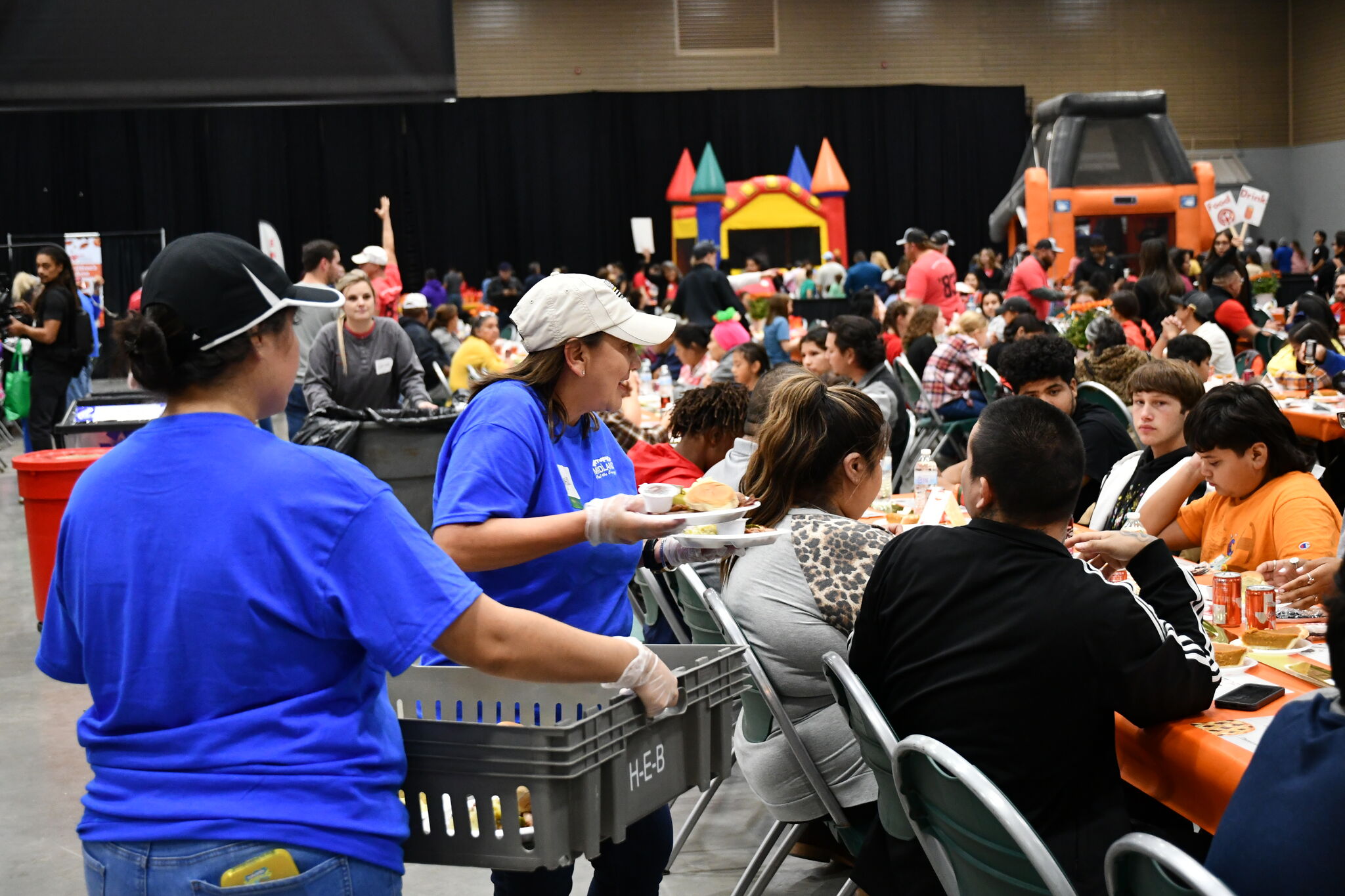 H-E-B Feast of Sharing to serve 6,000 meals in Midland