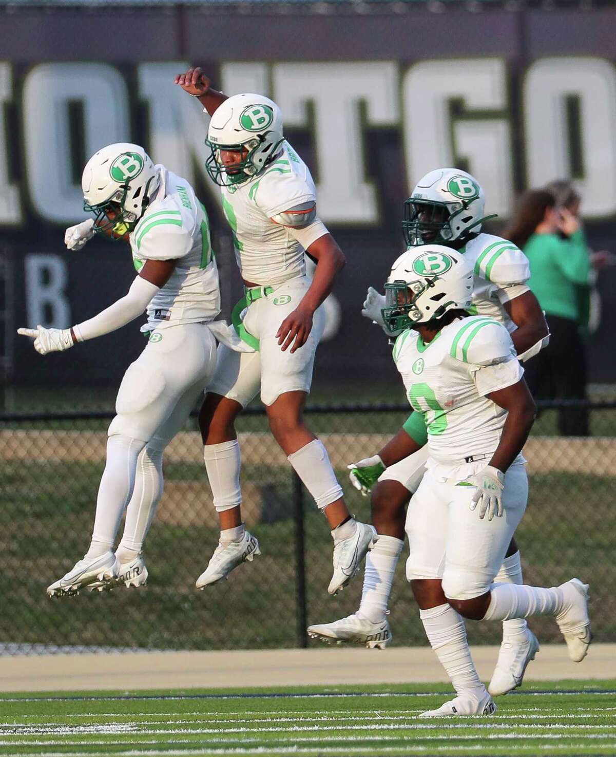 Lake Creek takes control late to top Brenham for first district title