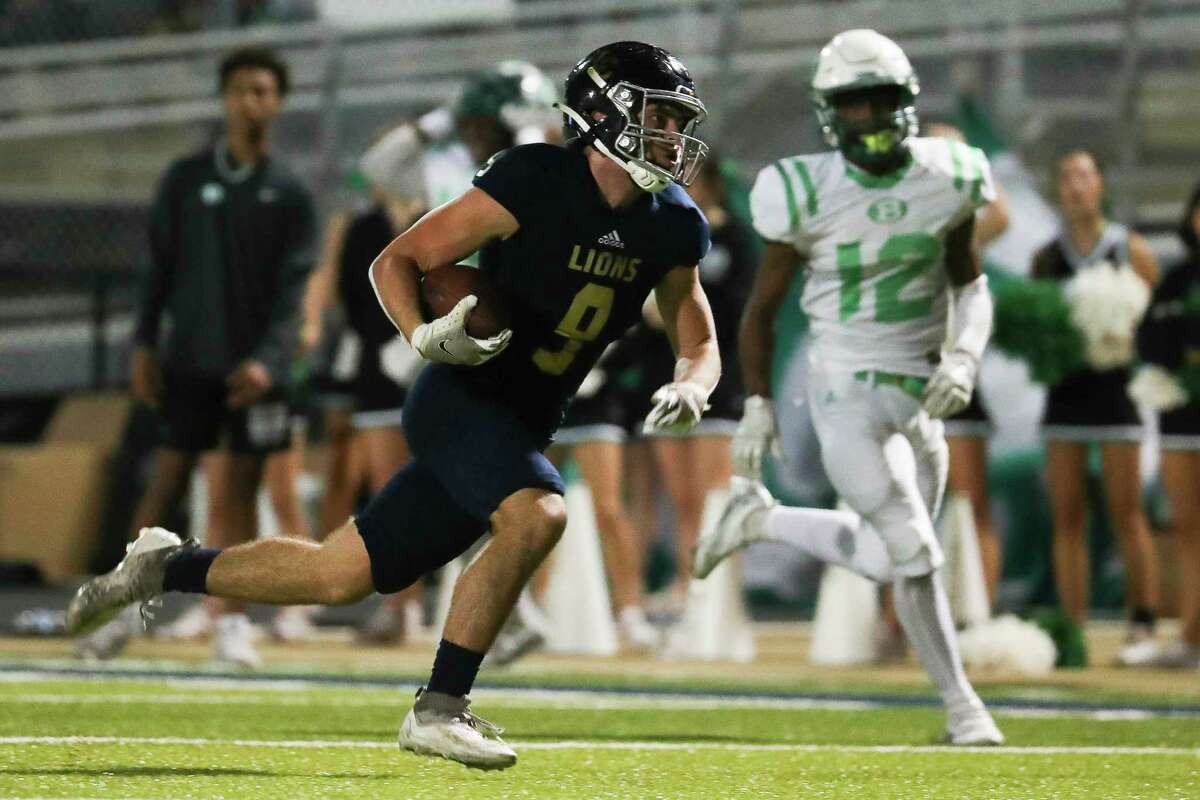 Lake Creek takes control late to top Brenham for first district title