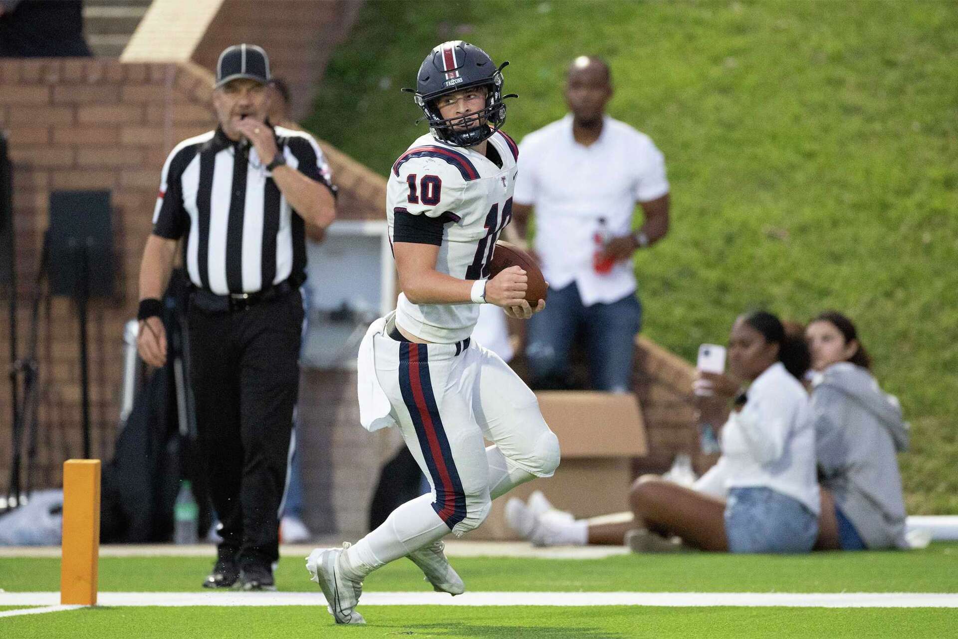 High school football: Tompkins refocused, determined going into season