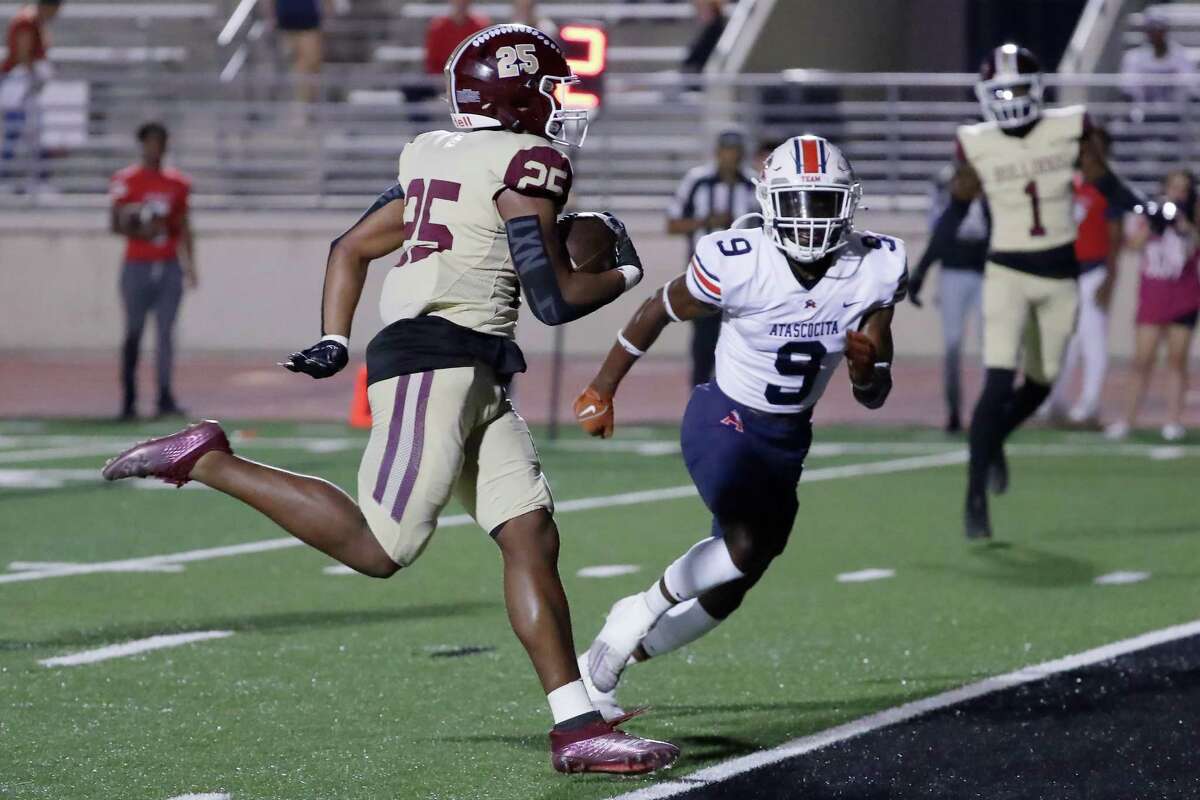 No. 8 Atascocita tops No. 24 Summer Creek in District 21-6A finale