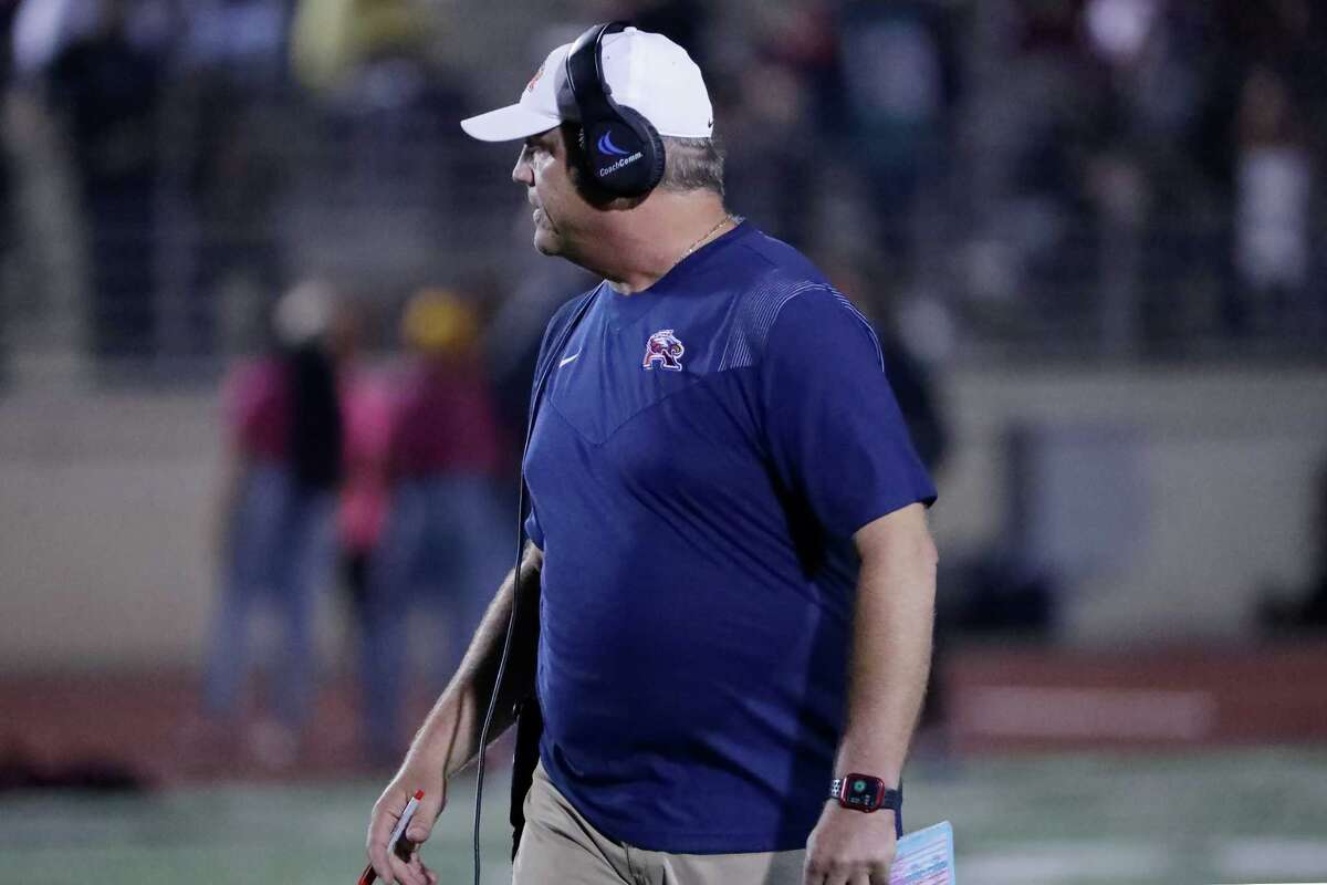 No. 8 Atascocita tops No. 24 Summer Creek in District 21-6A finale