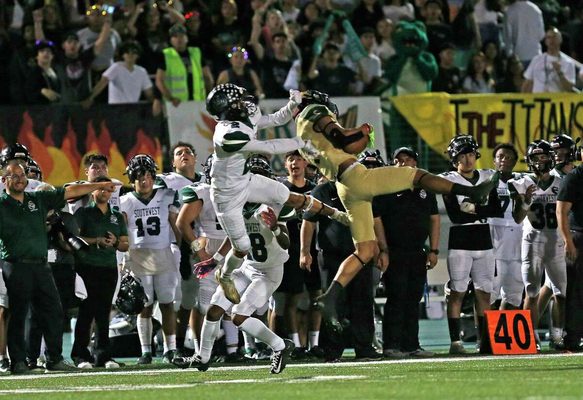 High school football: Southwest 26, Southwest Legacy 7