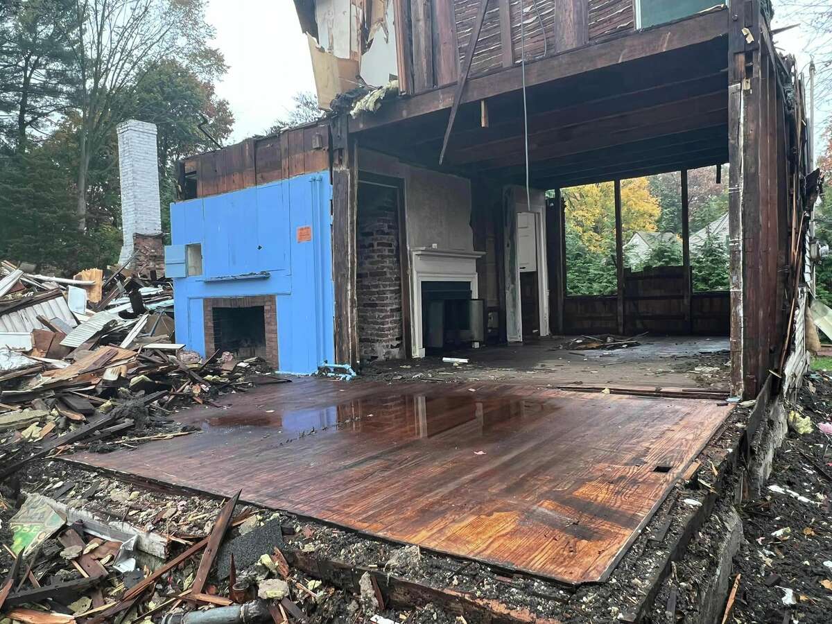 'Secret passageways' in 1677 Norwalk home destroyed in demolition