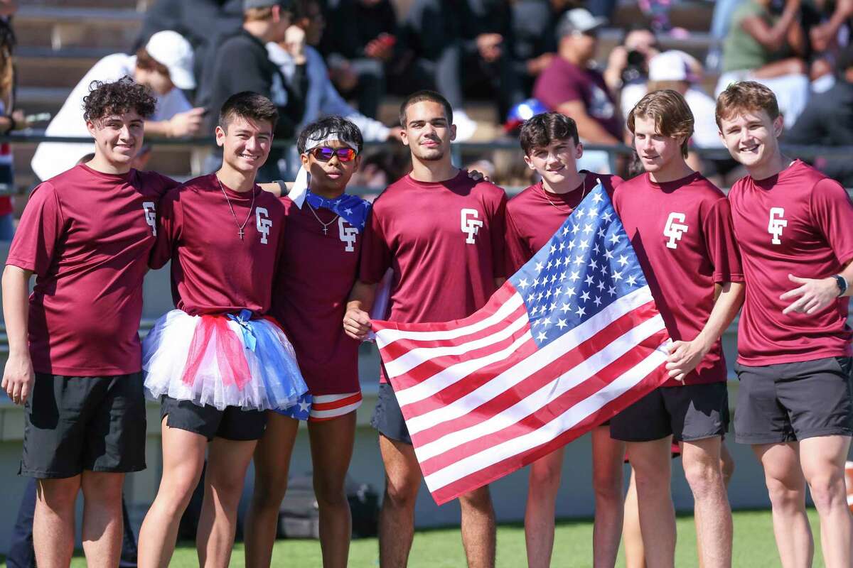 Cy-Fair Bobcats defeat Memorial Mustangs, clinch district