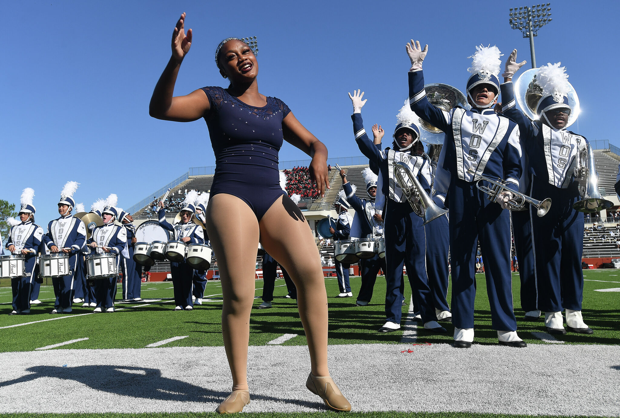 Regional high school marching bands locked horns Saturday to win the ...