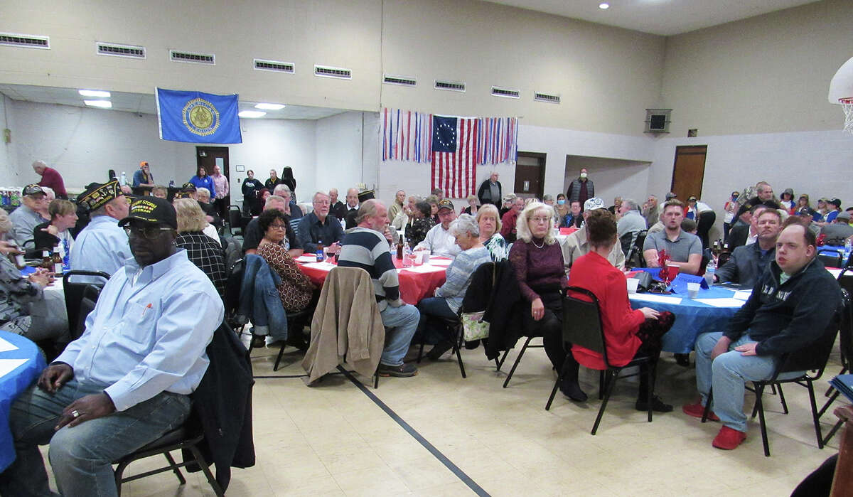 Venice-Madison American Legion Post 307 honors veterans with dinner