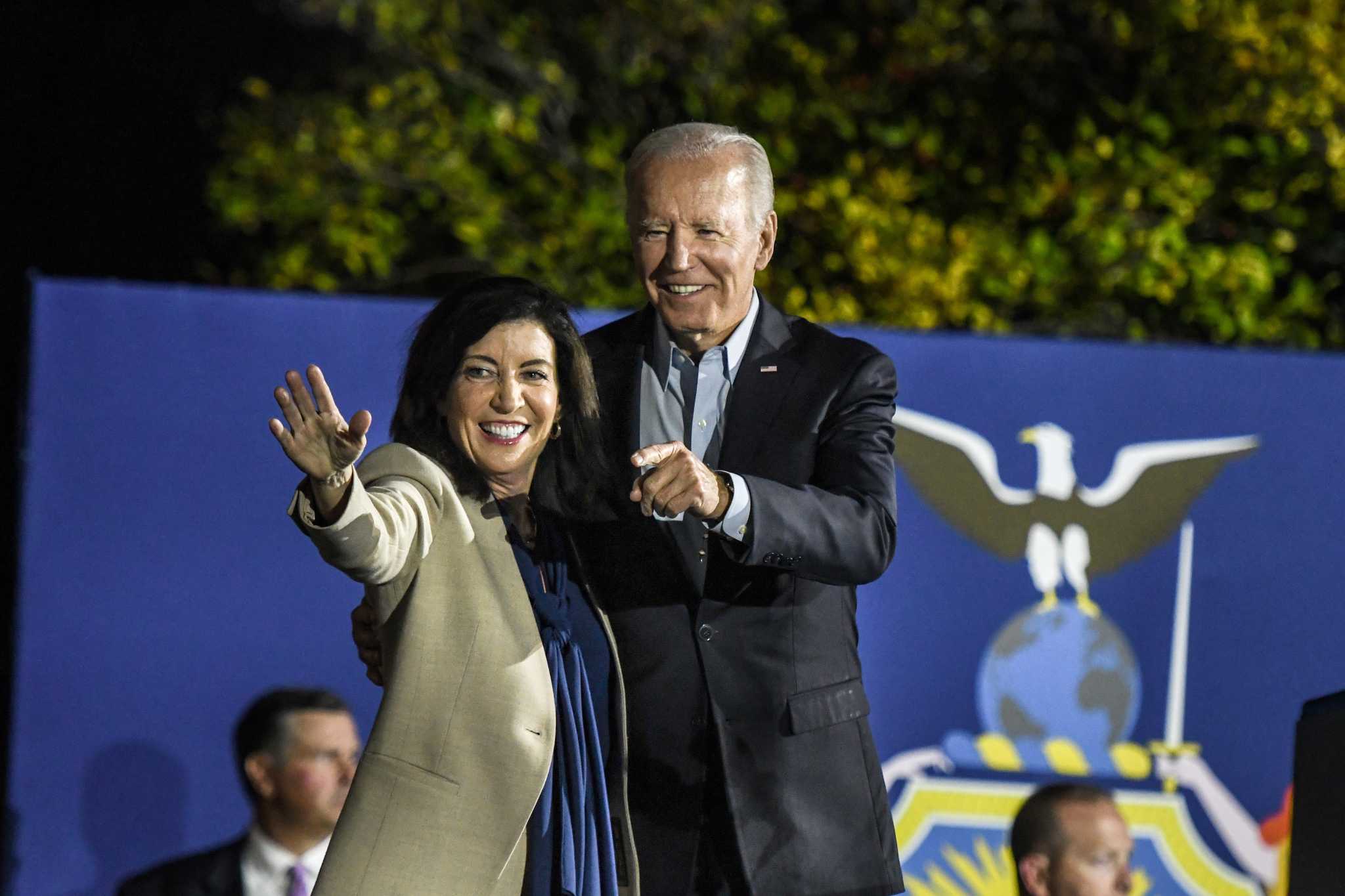 Biden administration responds to Hochul, Adams on migrants