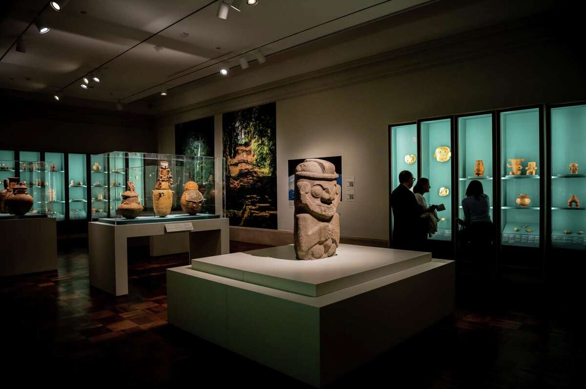400 golden works of Indigenous Colombian art fill new MFAH cases