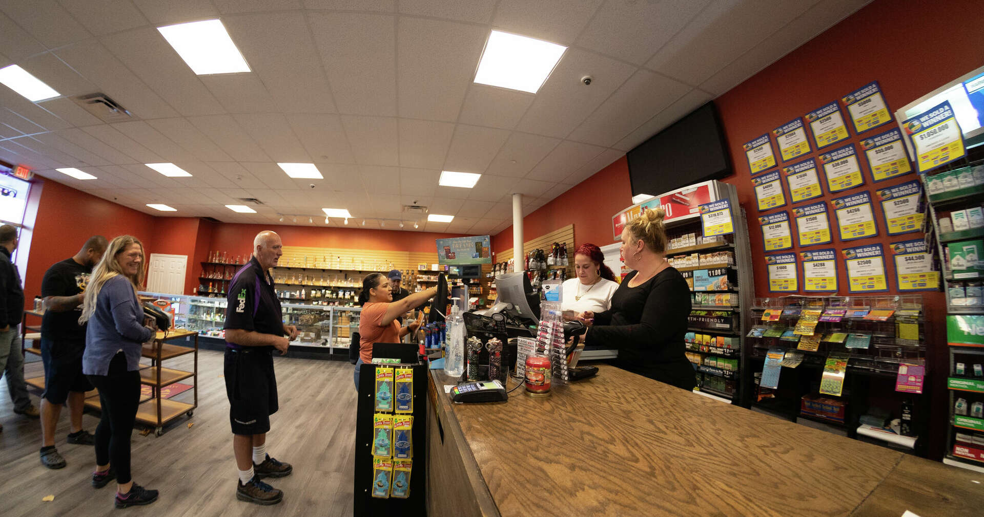 Newburgh's Smokes 4 Less sells fifth $1M-plus lottery ticket in 3 months