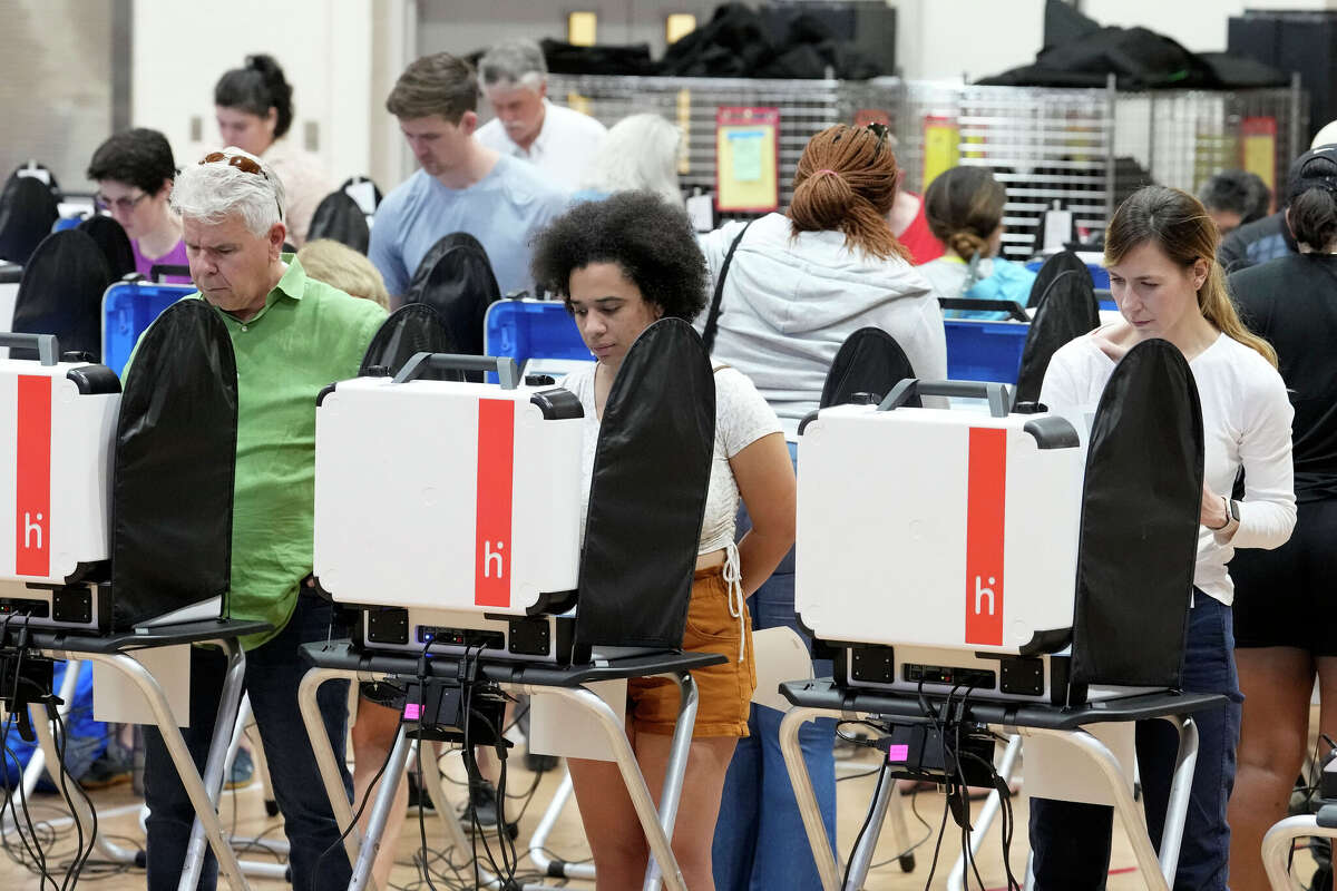 Harris County paper ballot shortage: 4 key things voters should know