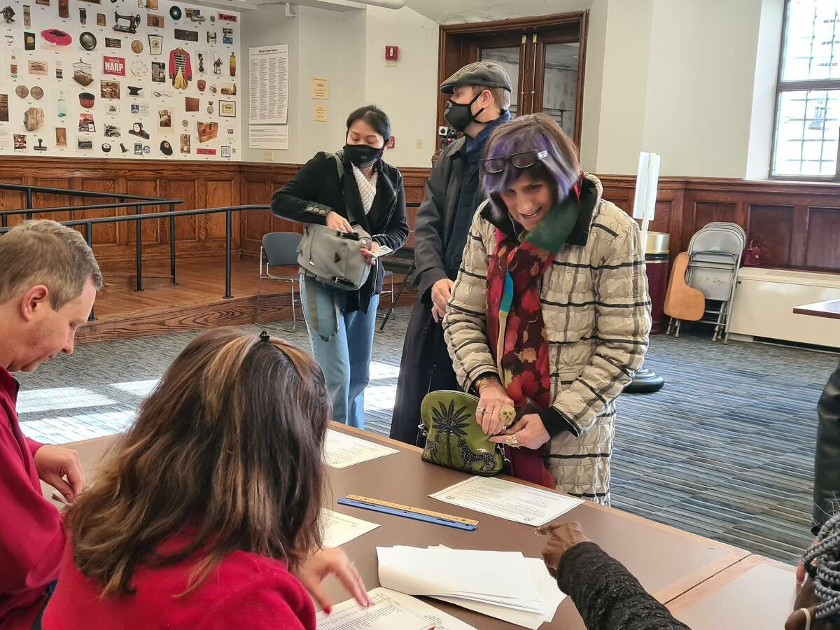 Rep. Rosa DeLauro wins 17th term in CT 3rd congressional District