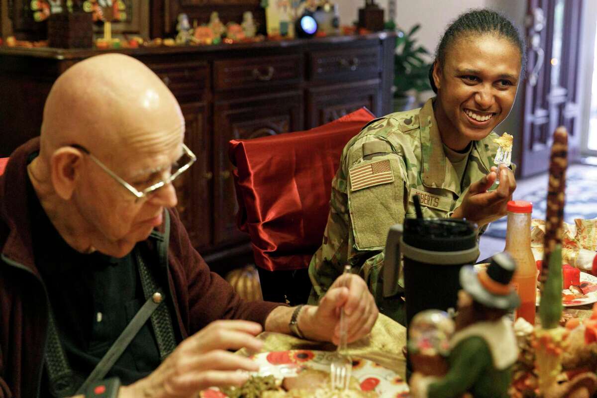 No Thanksgiving visits for soldiers San Antonio this year