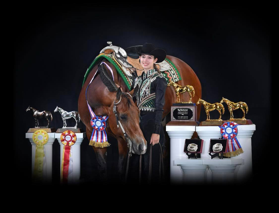 Award-winning Edwardsville equestrian signs with SMU team