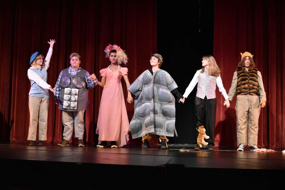 Weston High to perform 'A Midsummer Night's Dream'