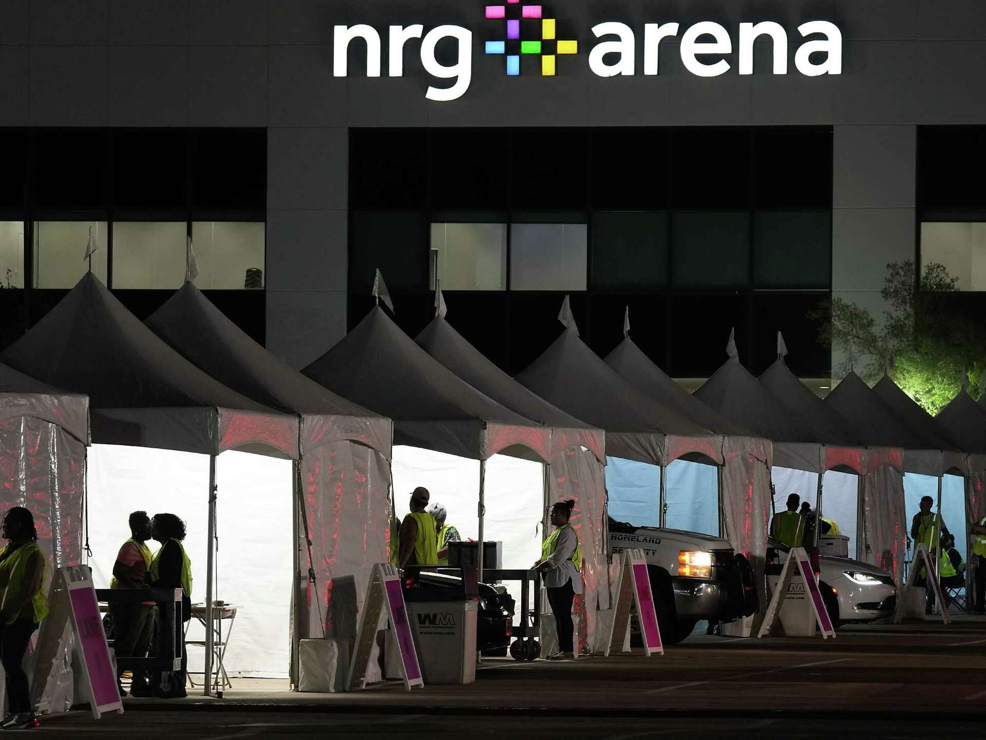 NRG Arena to hold 250 patients discharged from Houston hospitals