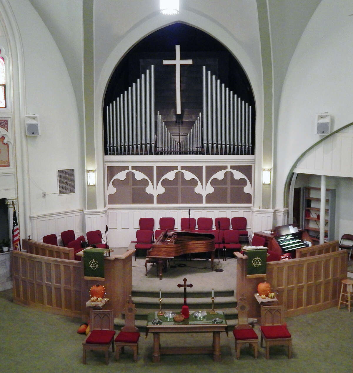 Church celebrating pipe organ, and letting 100-year-old guest of honor ...