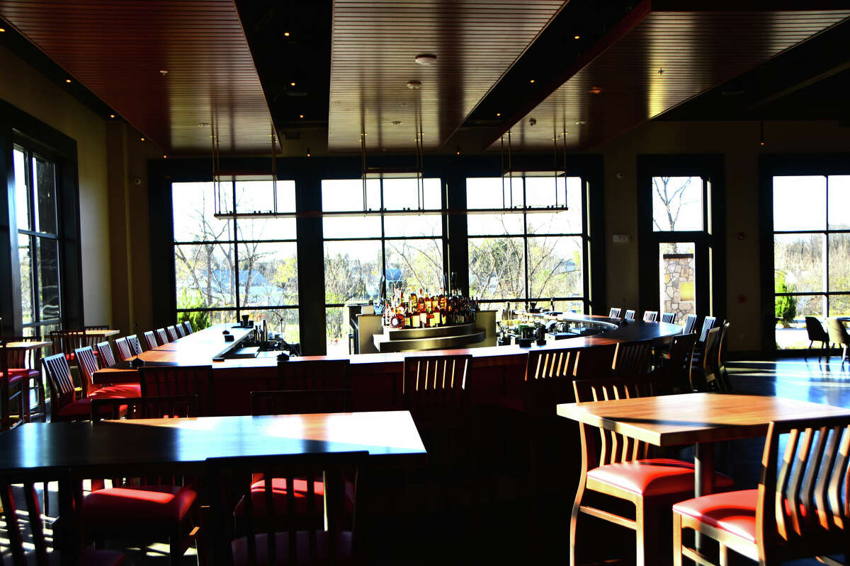 Giant, pricey Scarlet Knife restaurant opens in Latham