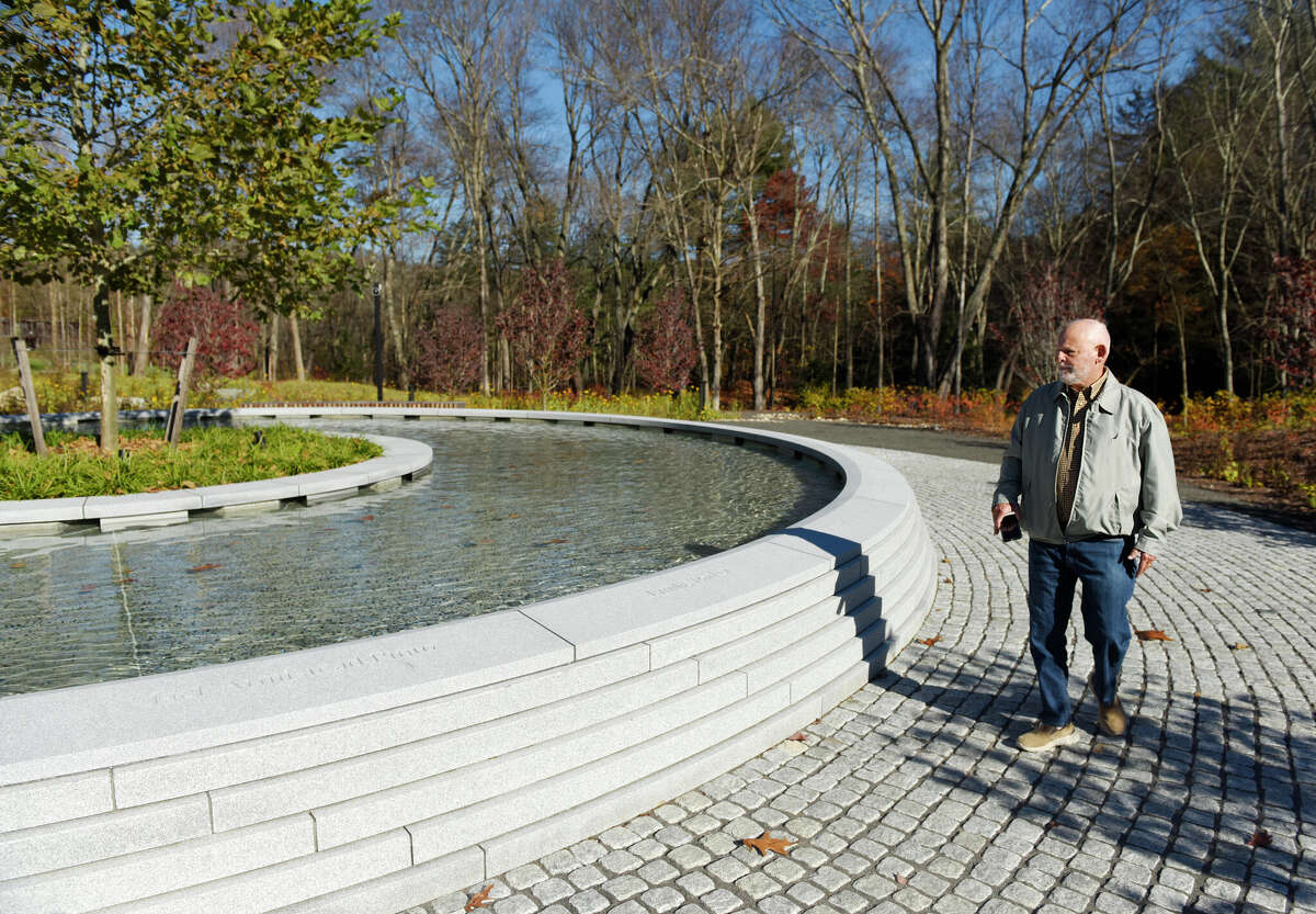 Memorial for Sandy Hook school shooting victims opens in CT